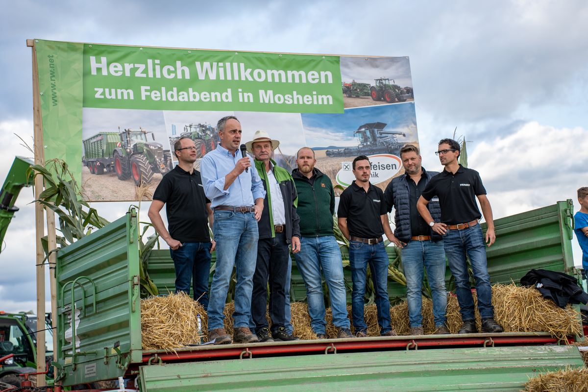 Volksfeststimmung beim Feldabend 2022 in Mosheim